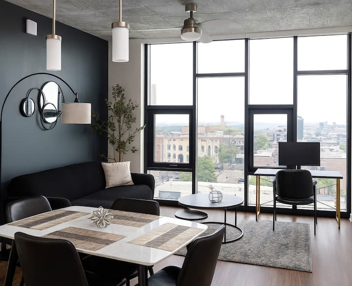 Modern 2br Gem | Rooftop Pool + Workspaces Sh6 - UAB, Birmingham