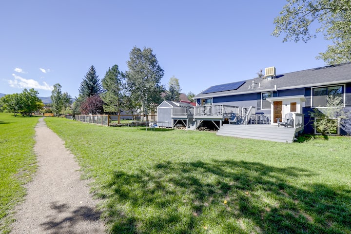 Family-friendly Eagle Home W/ Large Yard & Deck - Eagle, CO