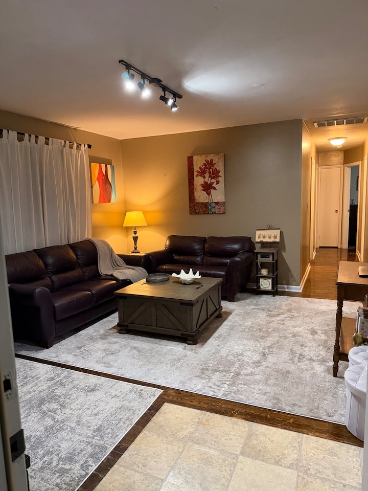 Deer Park Manor - Bloomington, IN