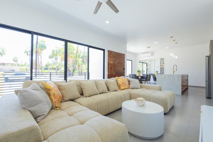 Private Luxury Villa | 3 Bedrooms | Pool & Jacuzzi - Loreto