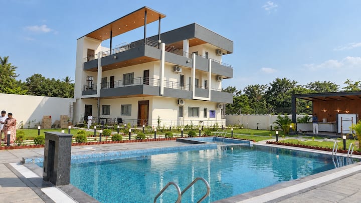 Pearlmont Villa By Stayjade | Pool | Secunderabad - India