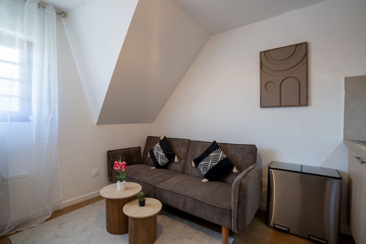 ÉBène - Appartement Duplex Chic & Raffiné - Argenteuil
