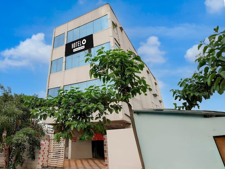 Super Oyo Hotel O Benz Circle Vijayawada - Vijayawada