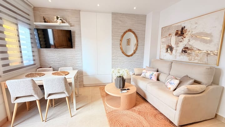 Roomcity Estepona - Casa Mondejar - Old Town - Estepona