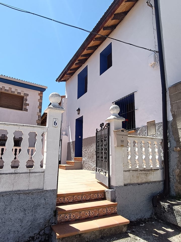 Casa Remedios - Camarena de la Sierra