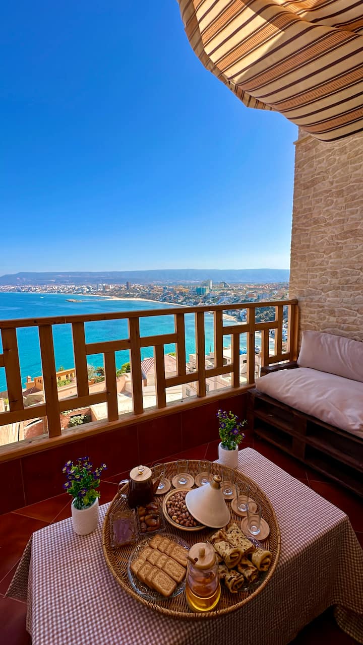 Ola House Une Maison Pas Comme Les Autres. - Oran