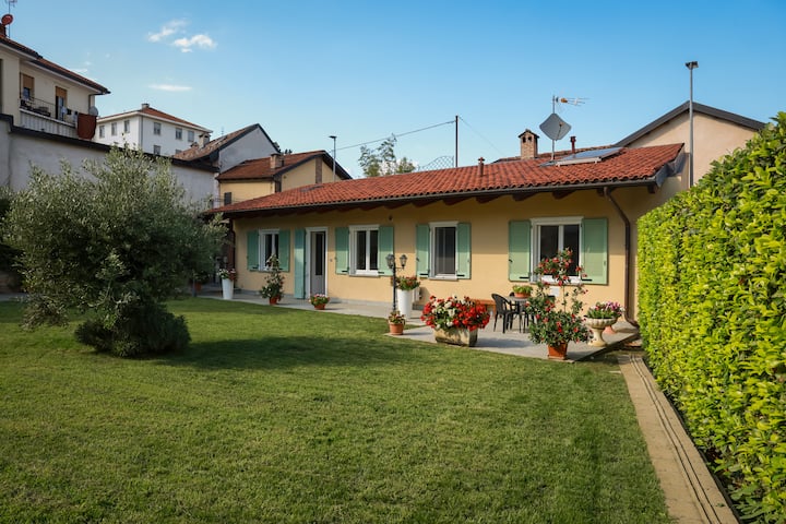 Casa Indipendente Con Ampio Giardino E Parcheggio - Rivoli