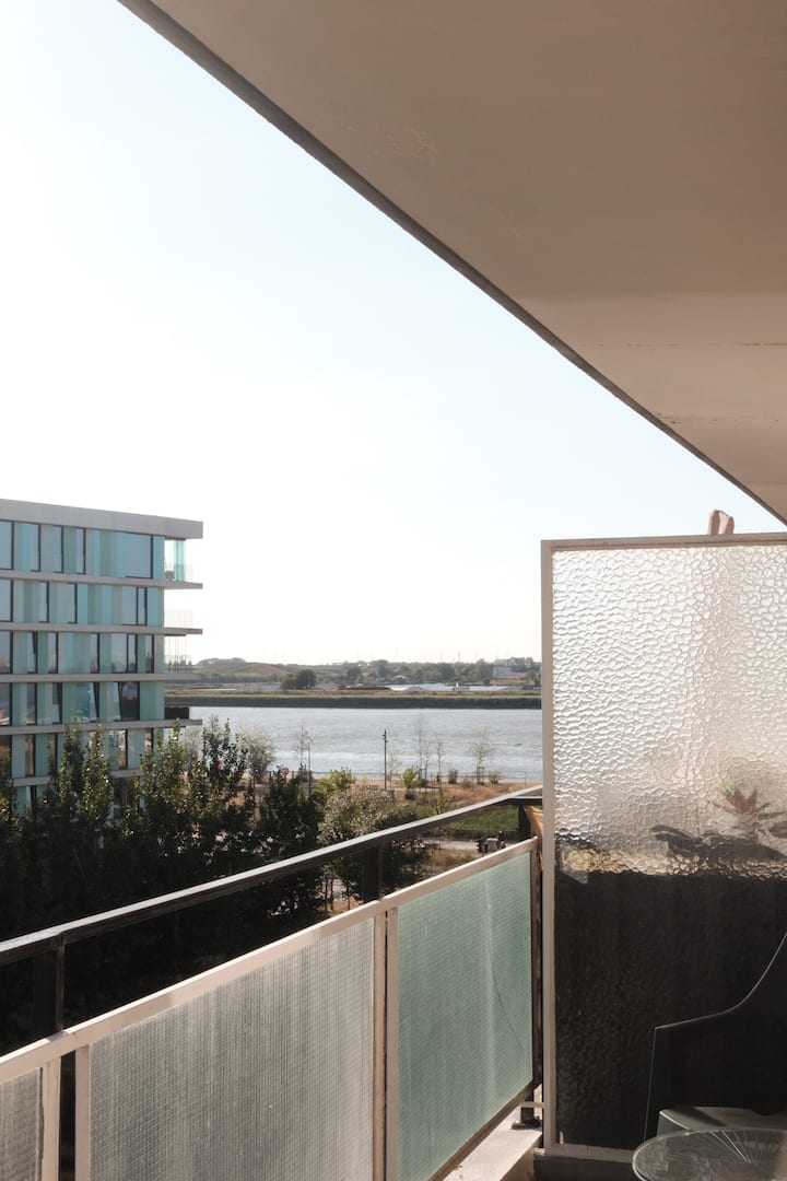 Bright Studio With Free Parking And River View - Zwijndrecht