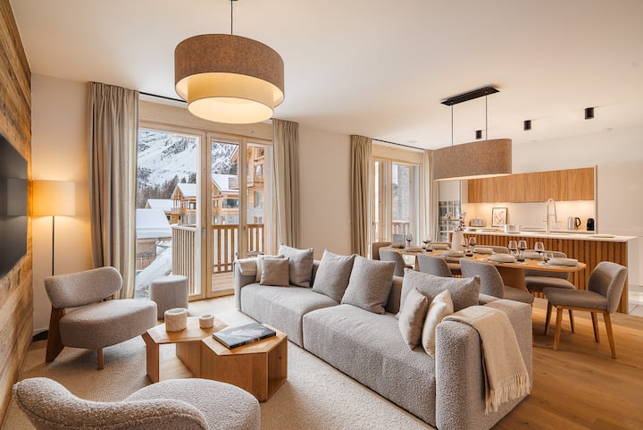 8 Pers, 147 M² By Guernerés - Grimentz