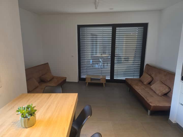Cozy Appartement In Cessange Near City Centre - Luxembourg
