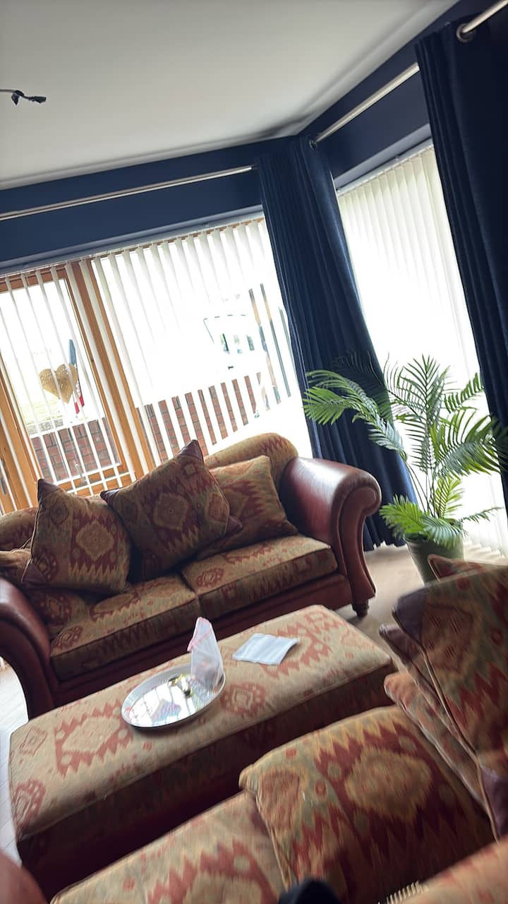 Fab 2 Bed Apartment.
Near Phoenix Park, City, M50 - Dunboyne