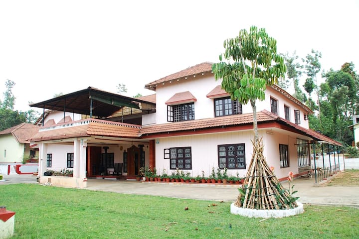 Dormitory In Sakleshpur - Sainath Coffee Estate - サクレスプル