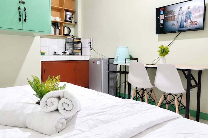 Clean & Comfy Studio For 2 - Walk To Mmc & 7/11 - General Santos City