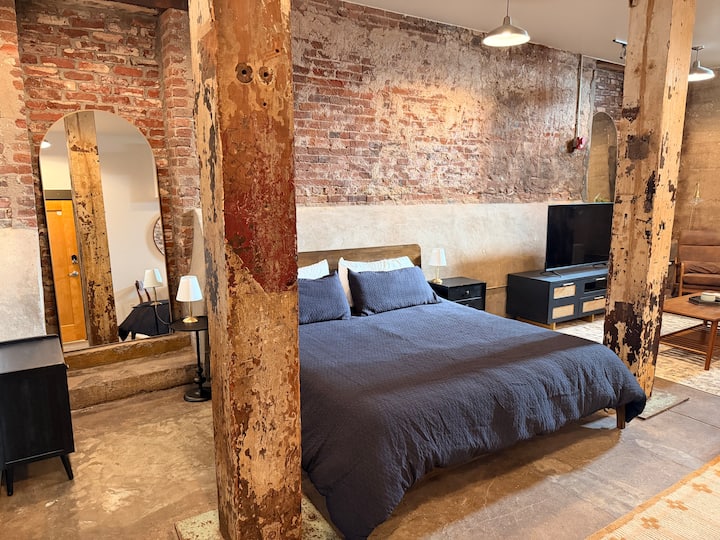 Studio Apartment Steps To The Old City/downtown - Knoxville, TN