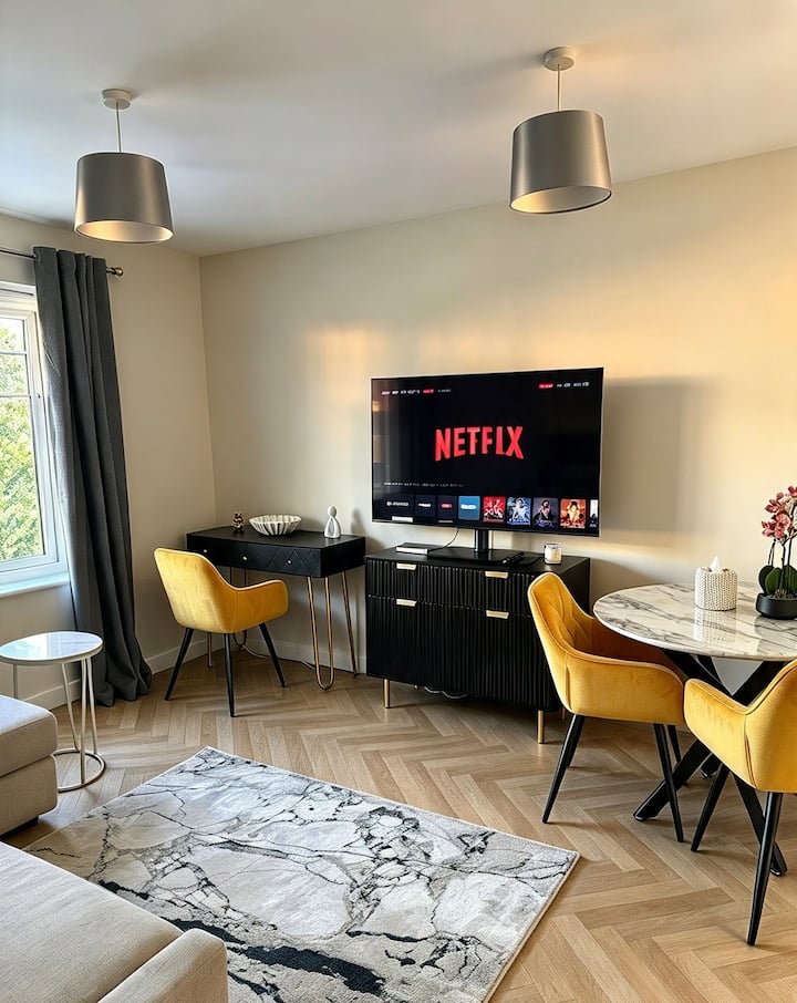 Spacious 2 Bedroom Apartment - Ensuite - Bathroom - Coventry