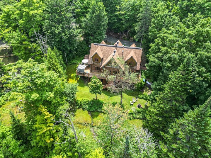 Lakefront Log Chalet 5 Bedrooms Close To Town - Saint-Sauveur