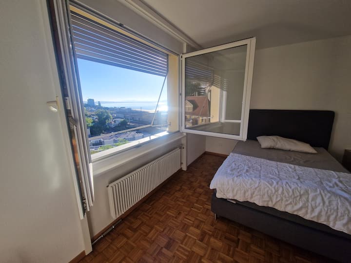Bel Appartement Avec Balcon Et Vue Sur Le Lac - Neuchâtel