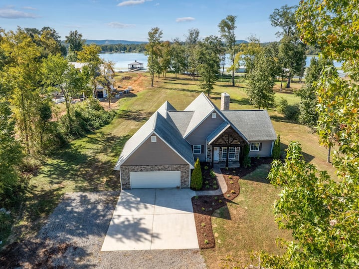 Blue Heron Lakehouse L Beautiful Lake Guntersville - 好萊塢