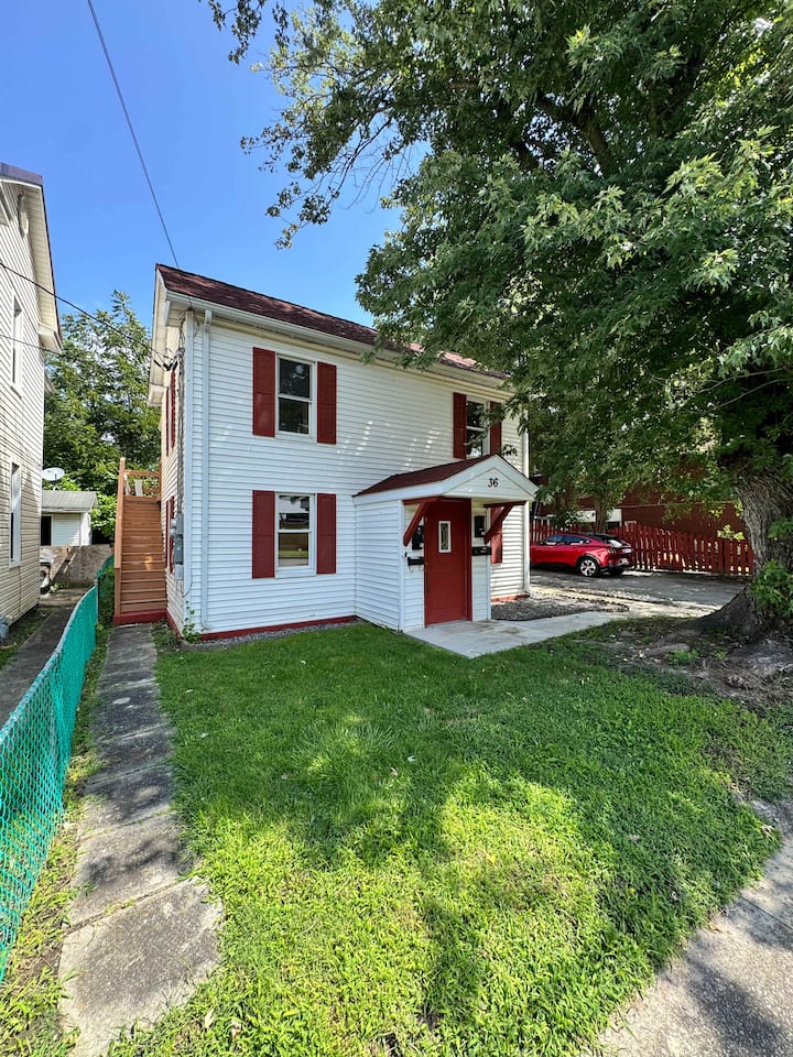 The Grateful Trail House- Garcia - Cumberland, MD