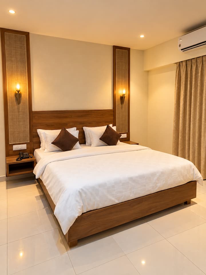 Luxury Suite Room | Near River Front - Ahmedabad