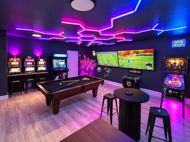 Game Room Getaway Near Air Force Museum - Beavercreek, OH