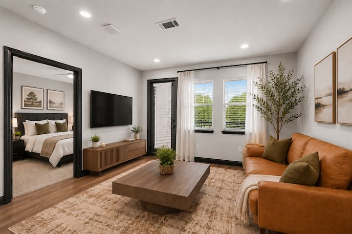 Stylish 2br Stay | Pool, Gym & High-speed Wi-fi - Roanoke, TX