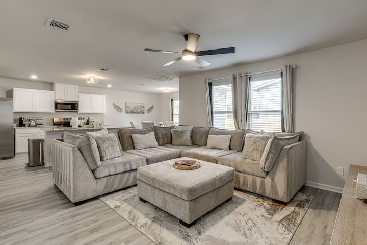 1 Mi To Lsu Games! Home W/ Tigers & Saints Rooms - Baton Rouge, LA