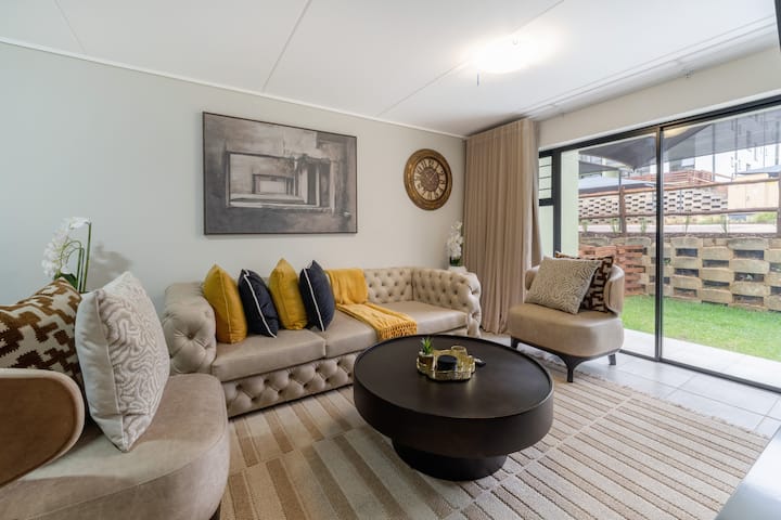 Modern 3br Apartment| Eco Estate & Pool | Boksburg - Boksburg