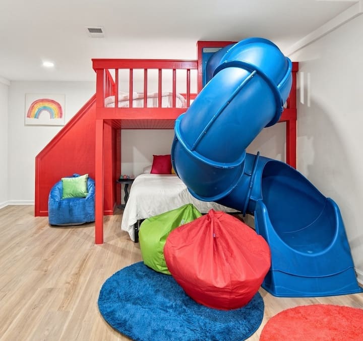 Indoor Slide Home · Backyard Pool + Game Room - Charleston