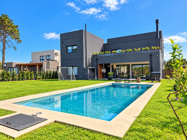 Casa Premium Con Pileta En Nayades Para 10 Pers. - Pinamar