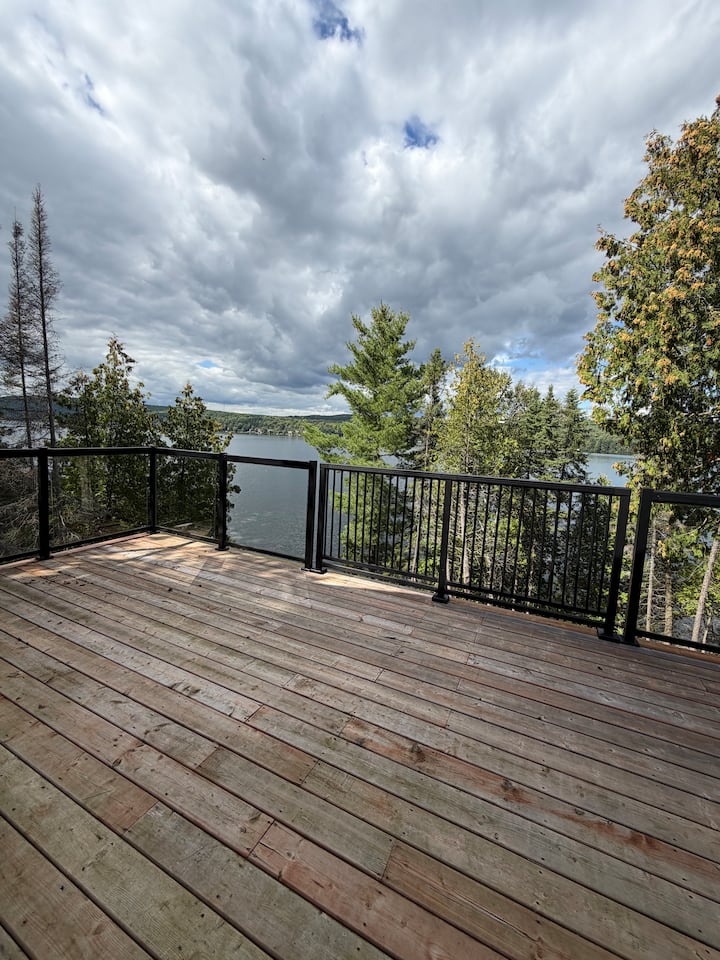 Stairway To Heaven Island Cottage - North Bay