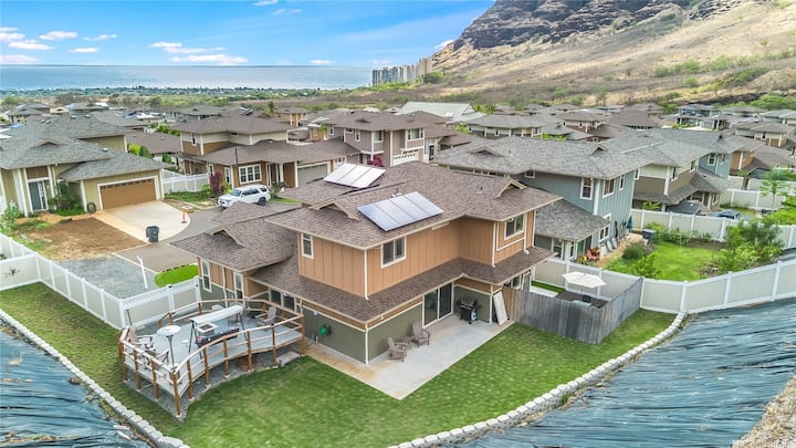 The Aloha Hale - 4 Bd, 3 Bath, Ac, Parking, Pool - Waianae, HI