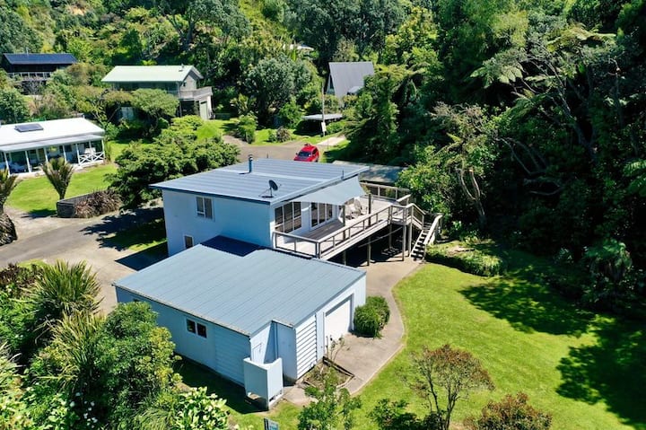 The Home By The Sea - Ōpōtiki
