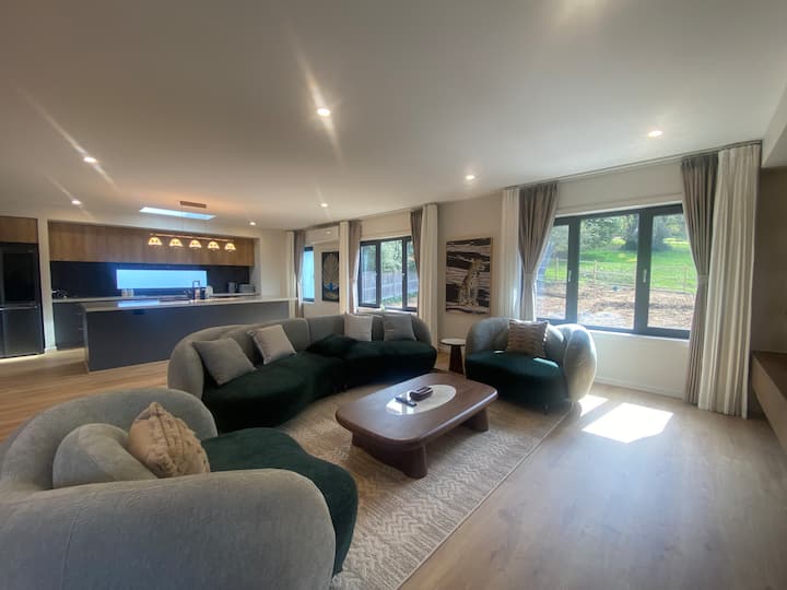 Casa Amora, Warburton - Warburton