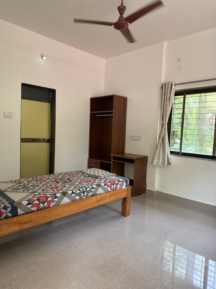 Cosy And Spacious Abode - Malvan