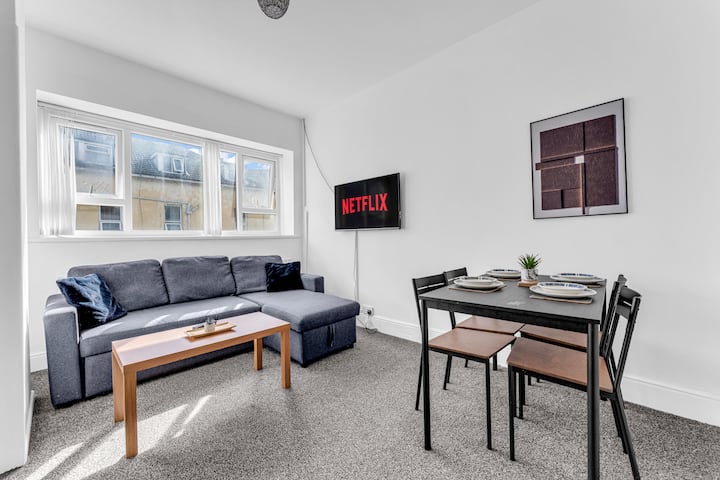 Cosy 1-bedroom Apartment | Blackpool - Blackpool