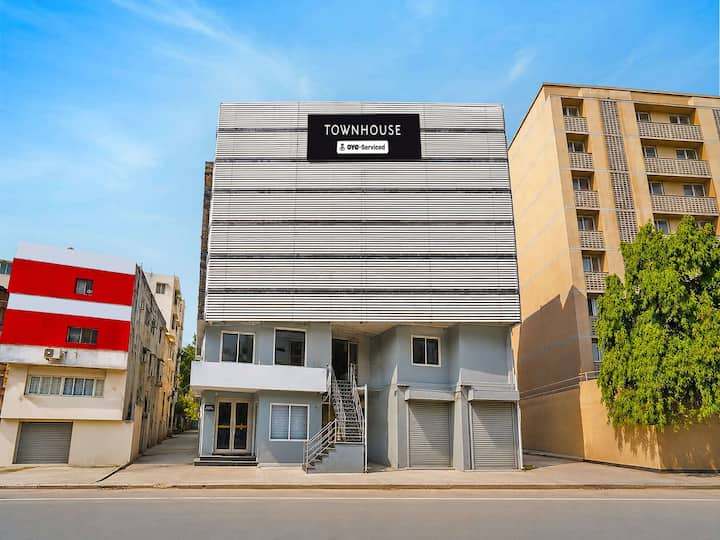 Hôtel Classique Neelkanth Inn - Ahmedabad