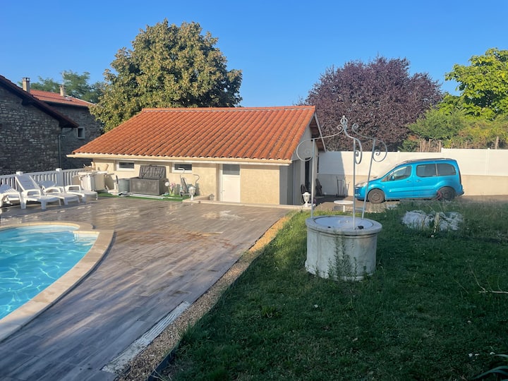 Petit Studio Meublé - Rive-de-Gier