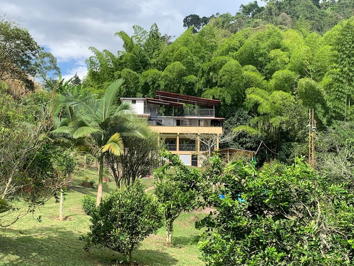 Finca El Silencio A 5 Minutos De Manizales-caldas - Manizales
