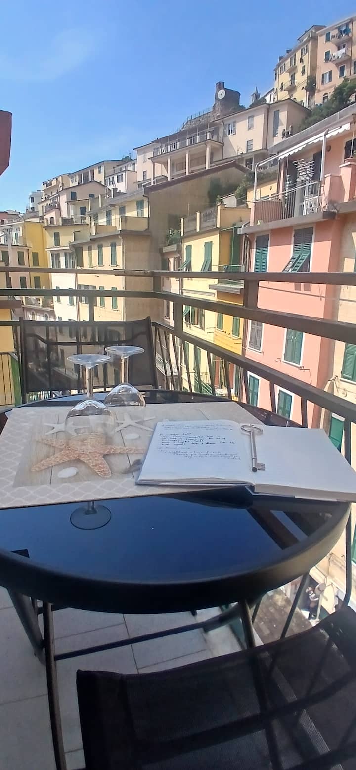 Center Town - Vernazza