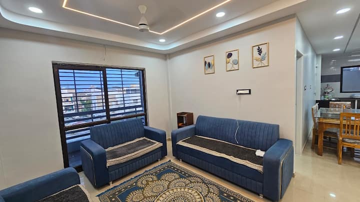Premium 3bhk Stay In Vallabh Vidyanagar - Anand