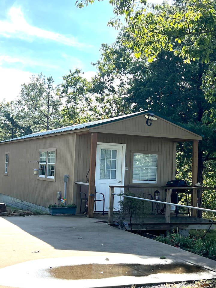 Sugarloaf Cabin - Calico Rock, AR