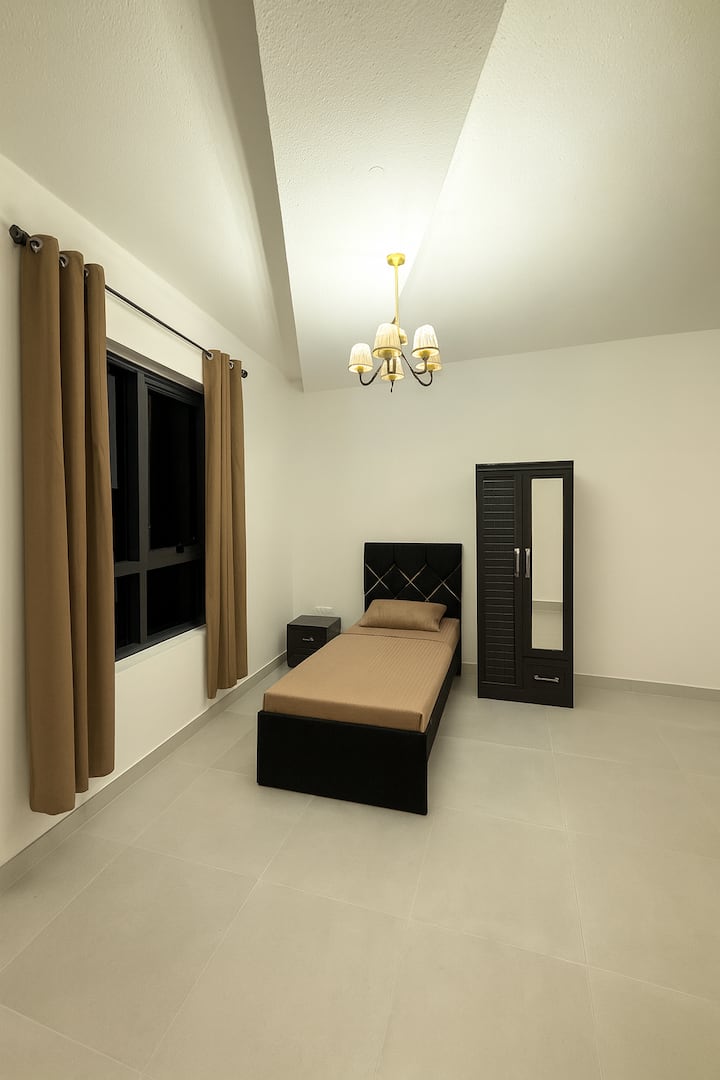 Ours Stay Feels Like Your Home! - Bachelors - Dubai