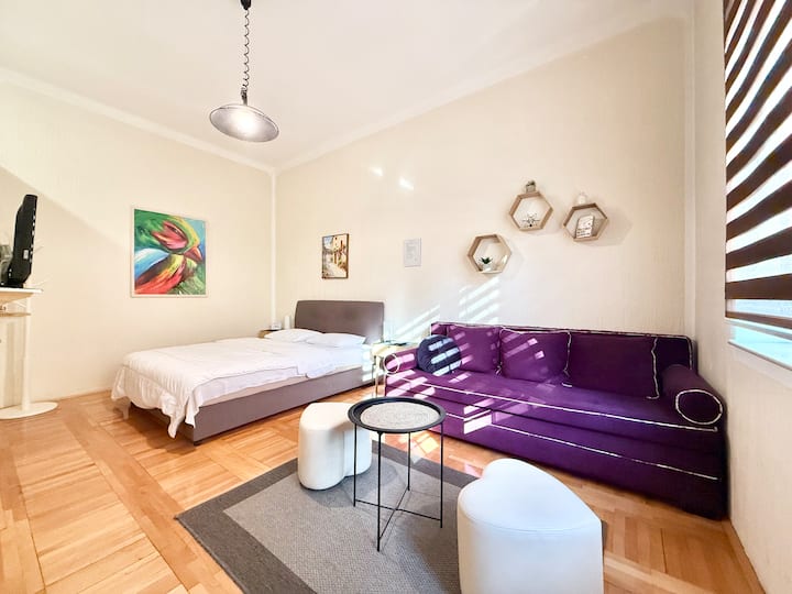 Milennium Bridge Apartment 2 - Podgoritsa