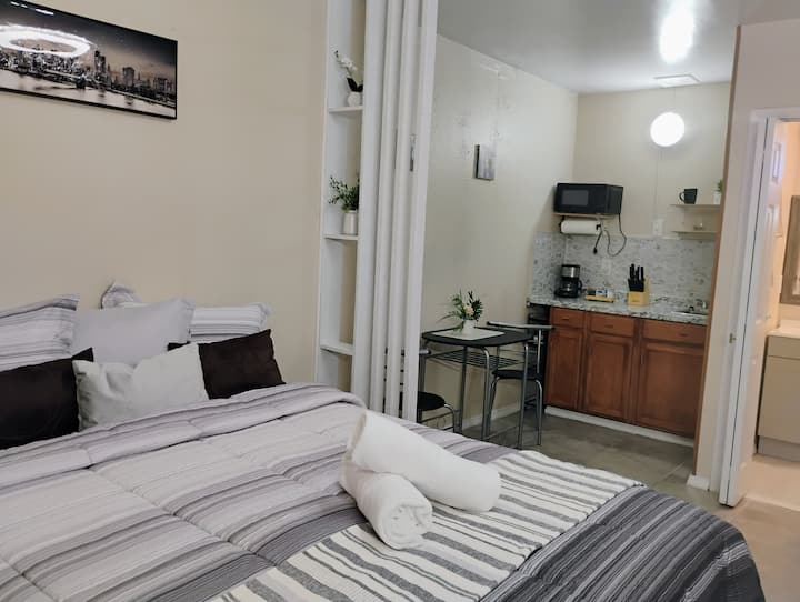 Cozy Spring Hill Studio Near Weeki Wachee - Spring Hill