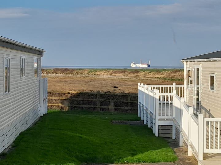 3 Bed, Home From Home Caravan For Let - Lancashire