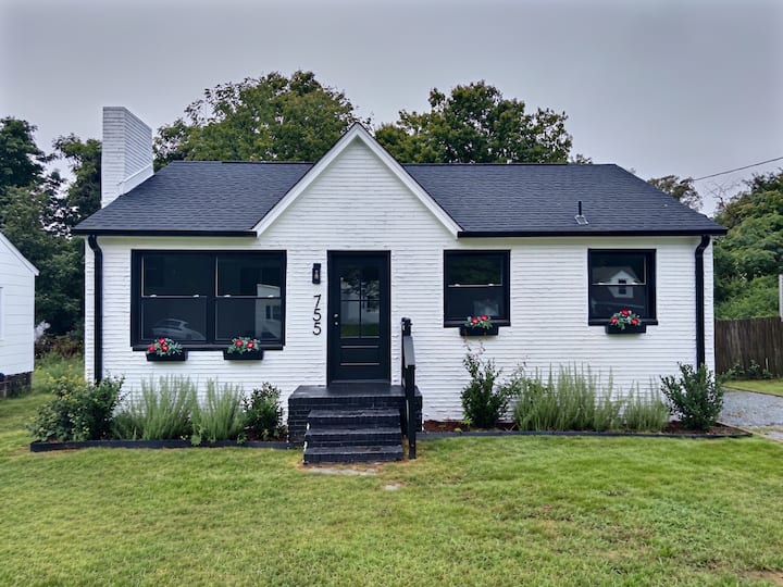 Faircloth Haven-walking Distance To Wake Forest - Winston-Salem, NC