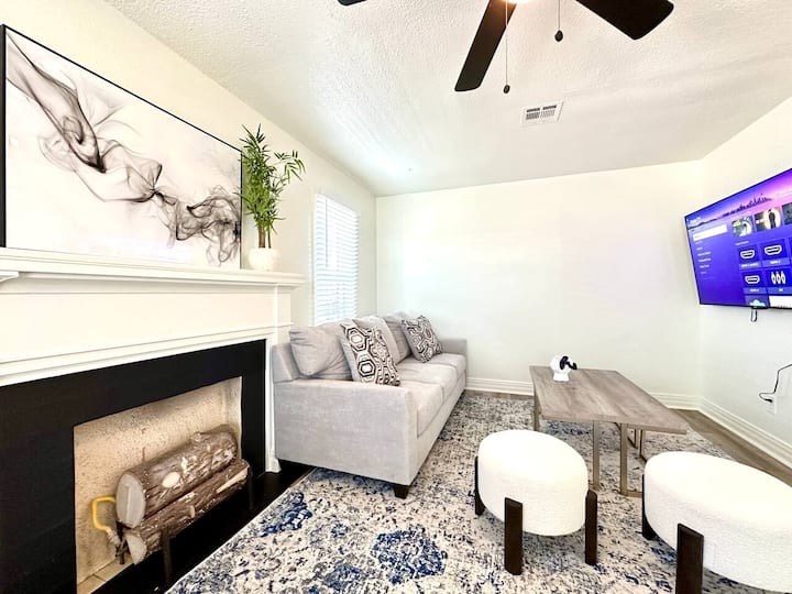 Tranquil Home | Airport | Integris | Laundry - Oklahoma City, OK