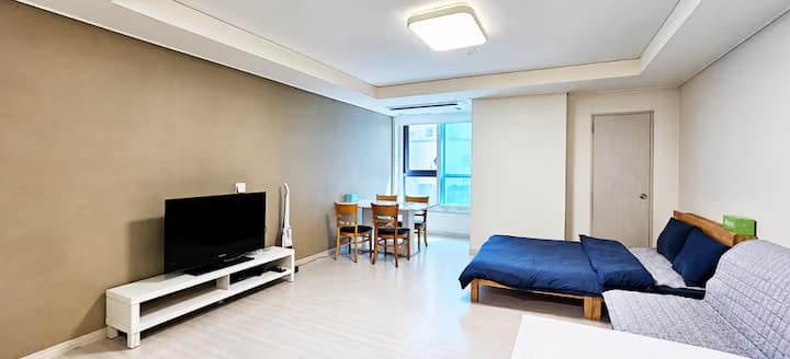 A-c_용산구 트리플 역세권, 주차 가능, 조식 제공, 주방 완비 - Seoul