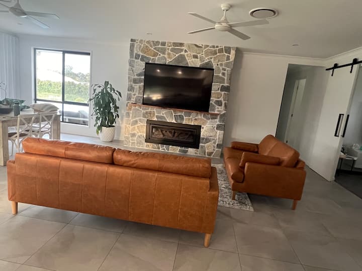Eastwood Retreat - Beachmere